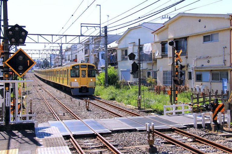 Seibu Shinjuku-sen – The Railways of Japan