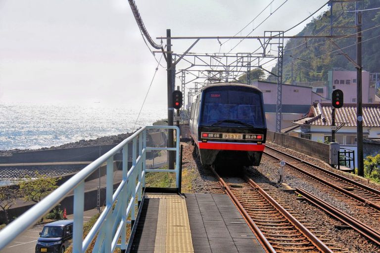 Izu Kyûkô – The Railways of Japan