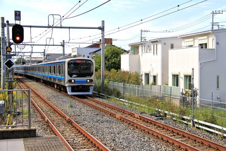 Saikyô-sen (continuing over the Rinkai Tokyo Waterfront Area Rapid ...