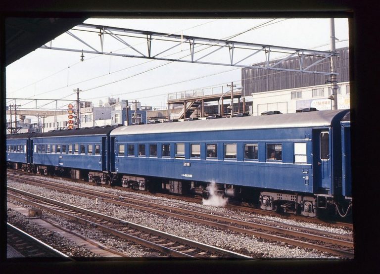 Passenger coaches – The Railways of Japan